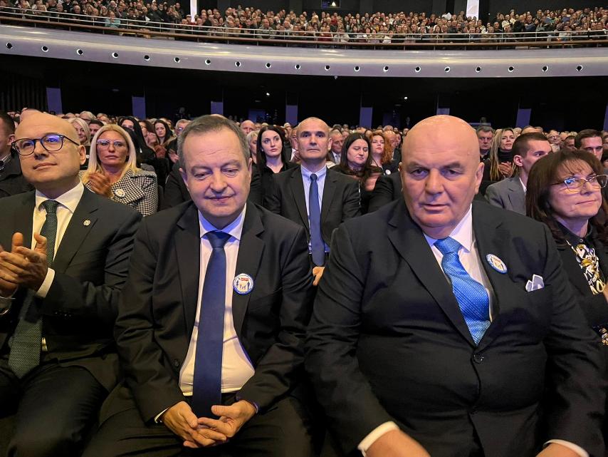 Dejan Manić ponovo izabran za potpredsednika Jedinstvene Srbije ... Dejan Manić ponovo izabran za potpredsednika Jedinstvene Srbije ...
